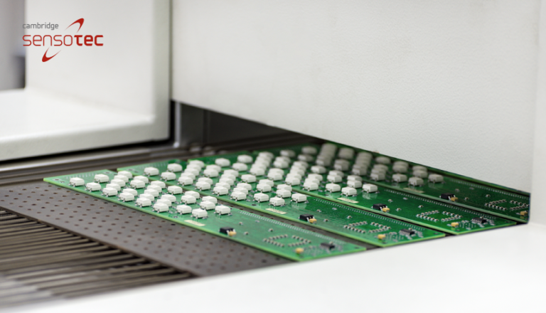 Reflow Ovens: Perfect Soldering with Gas Analysis